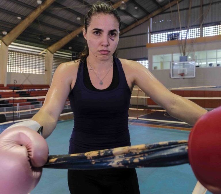 Stephanie Piñeiro Peleará por un Boleto Olímpico a Tokio – Ciudad de ...