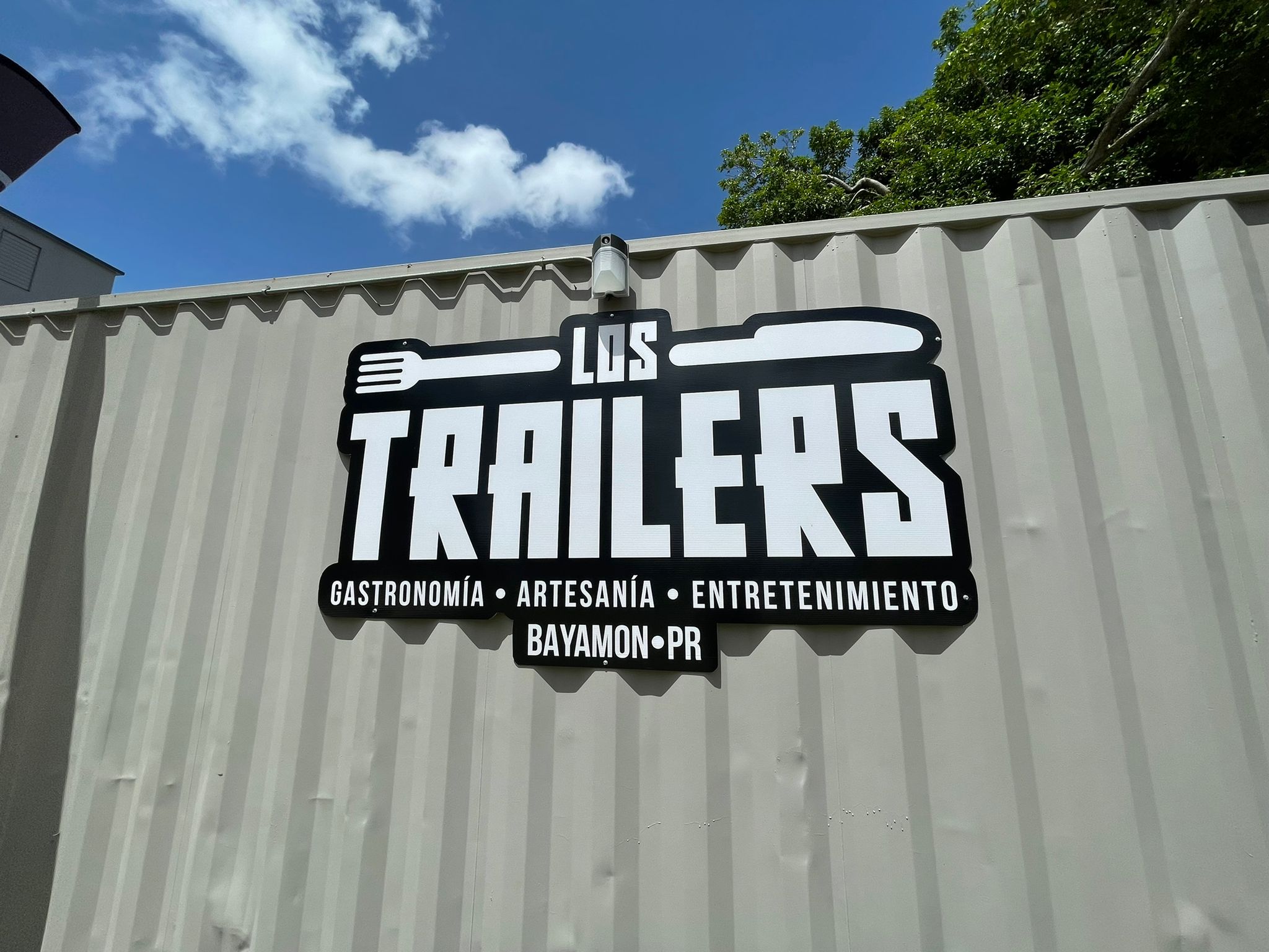 ¡Abierto Ya! los Trailers en Bayamón – Ciudad de Bayamón