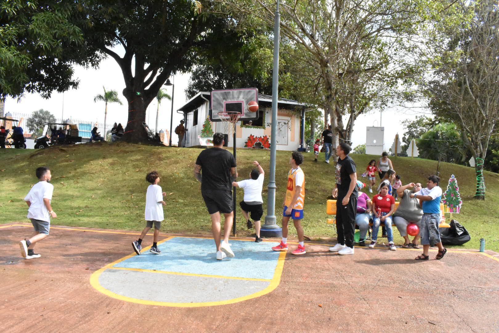 Galería: Navidad en el Parque Central de los Niños – Ciudad de Bayamón